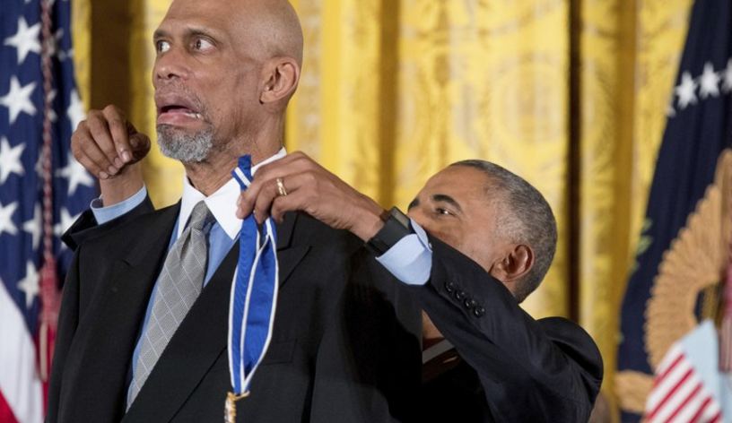 WATCH Obama pays tribute to AbdulJabbar, Ross, Springsteen, Hanks ...